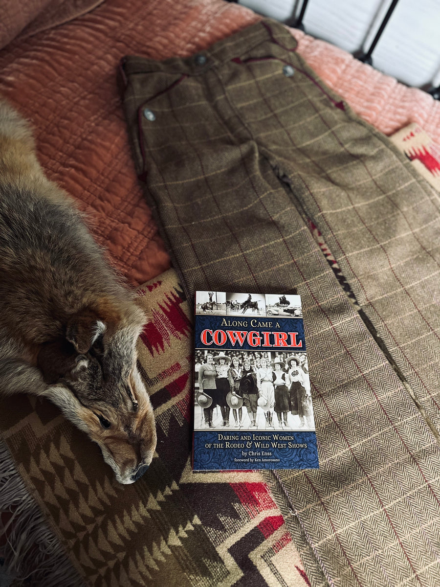 ALONG CAME A COWGIRL Book – Hazel's Fashion Wagon